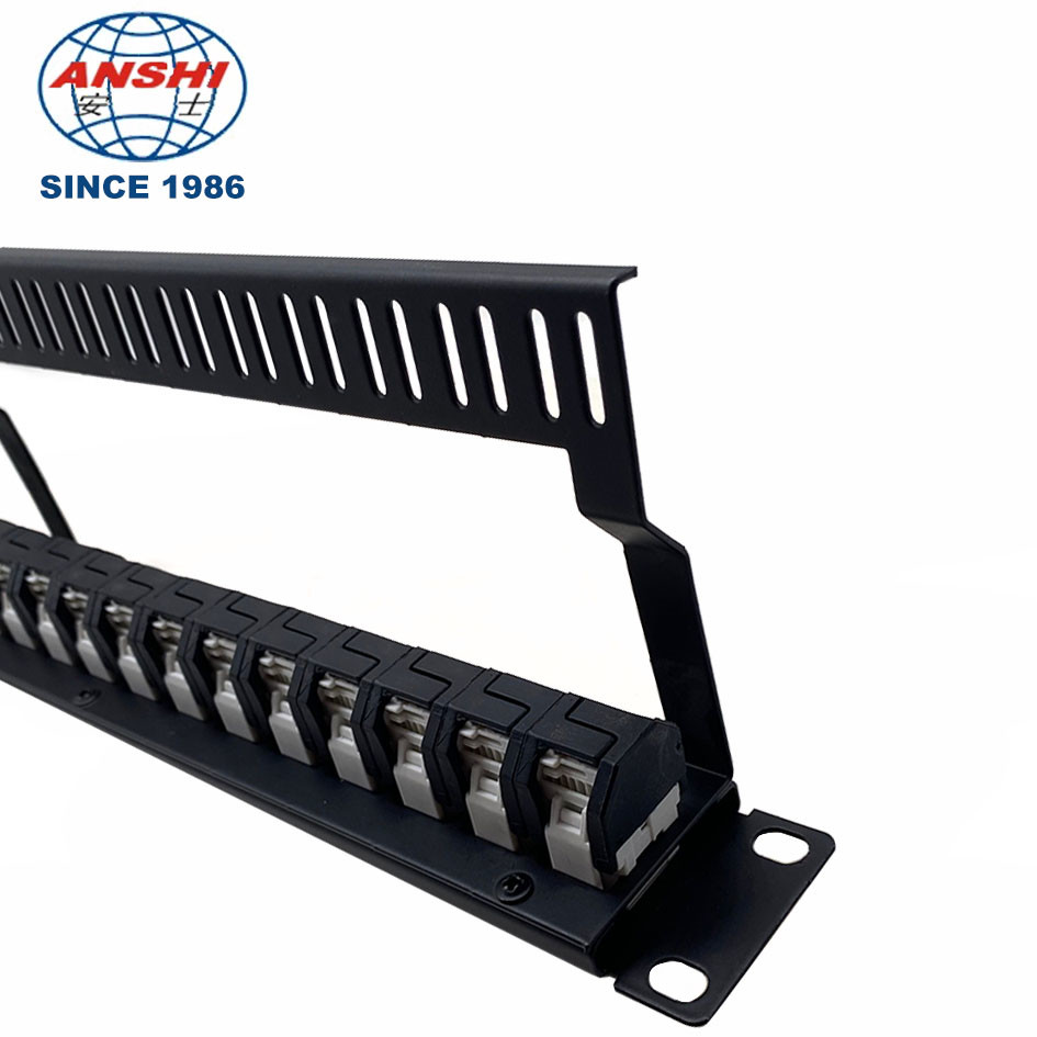 Cat6 UTP Rack Mount Patch Panel Unshielded Modular Type With Cable Manager
