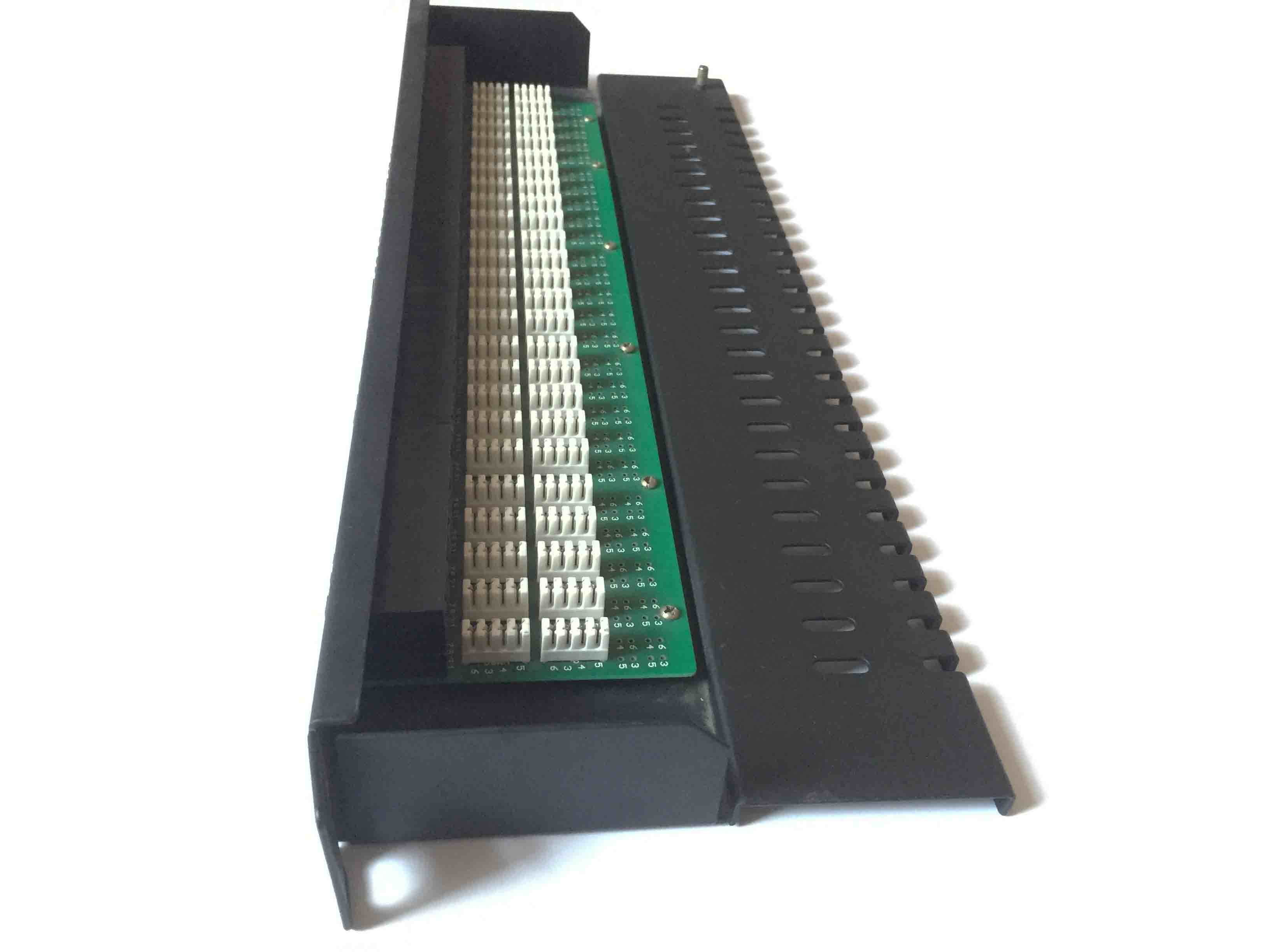 25 / 50 Port Voice Patch Panel 6P4C 110 IDC / Krone IDC With CAT 3 Modules