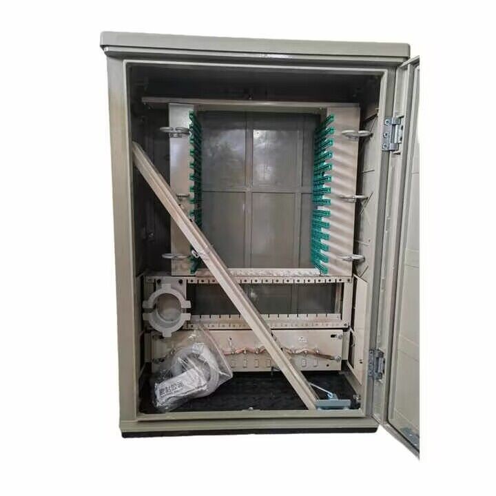 144, 96, 288 Fiber PON Cabinet With Pole / Wall Bracket Fiber ...