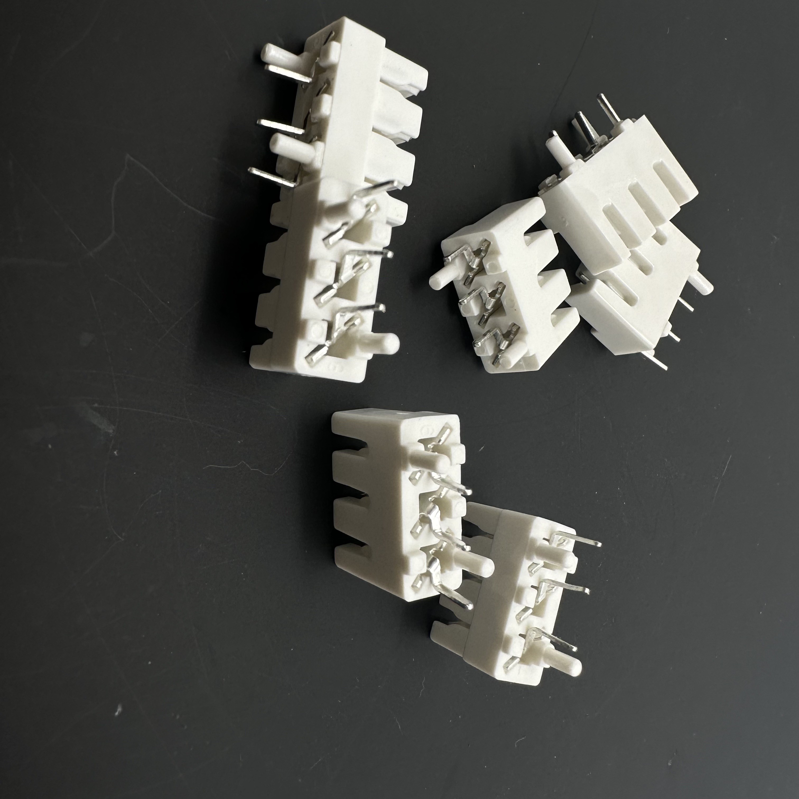 Krone Type 45 degree PCB IDC Terminal Block Connector 4 Pin Pitch 5.08mm
