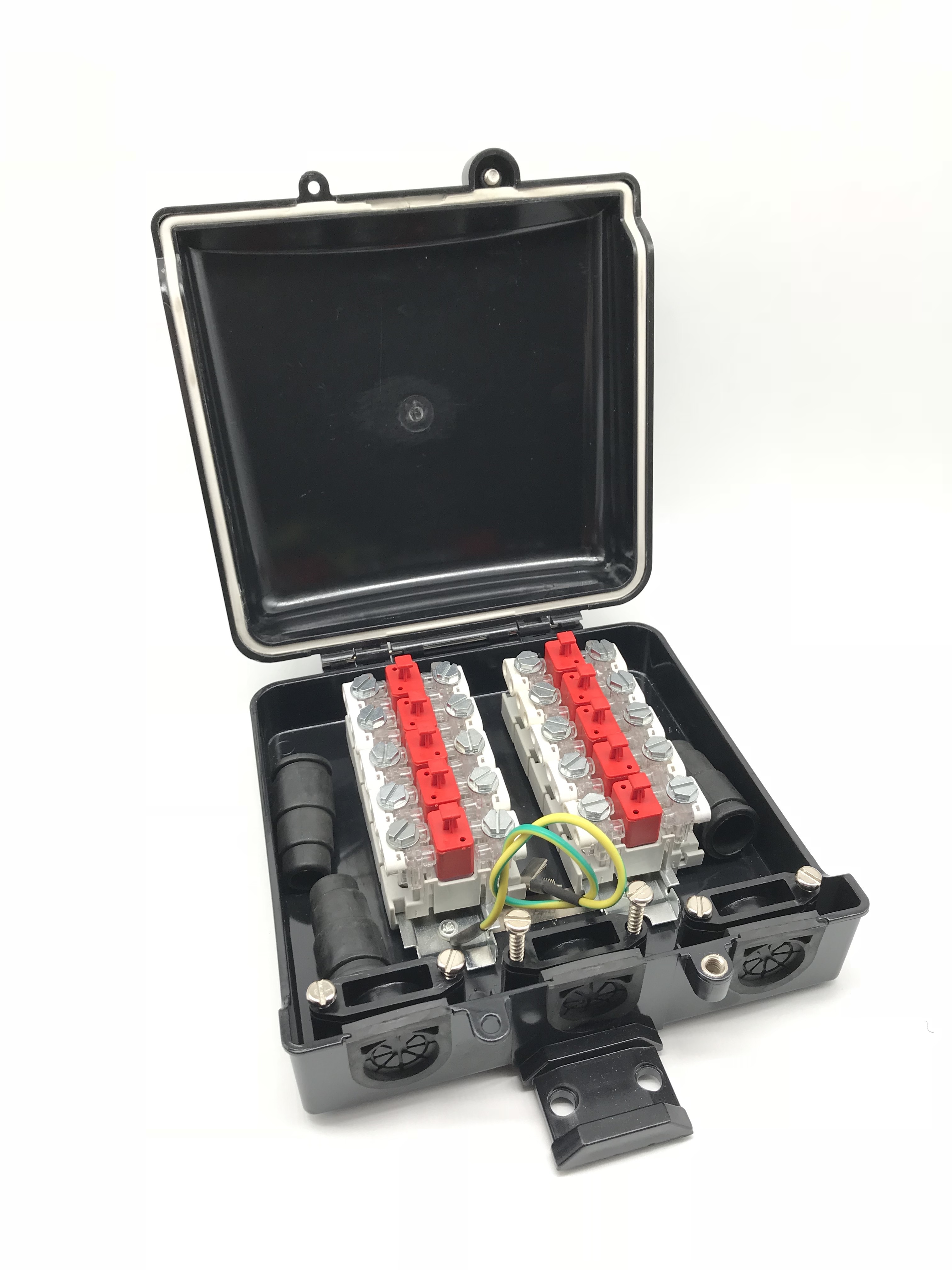 Pole Mount & Wall Mount Outdoor Cable Telephone Distribution Box / 50 ...