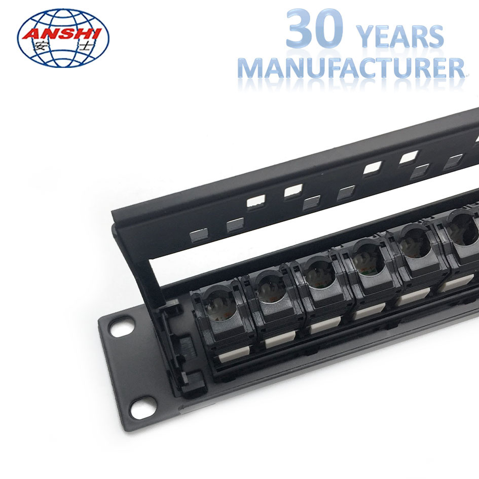 Rack Mount Cat6 UTP Patch Panel Unshielded Modular Type With Cable Manager